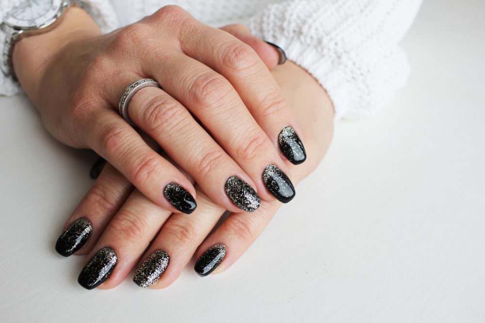 Blog Nails 205 – Magic Wand